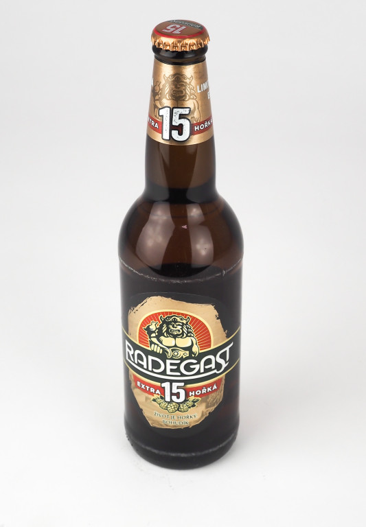 Radegast 15°extra hořká - polotmavý ležák - Radegast - láhev - 0.5L ...